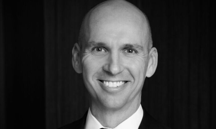 IFM head of global real estate resigns | Financial Standard